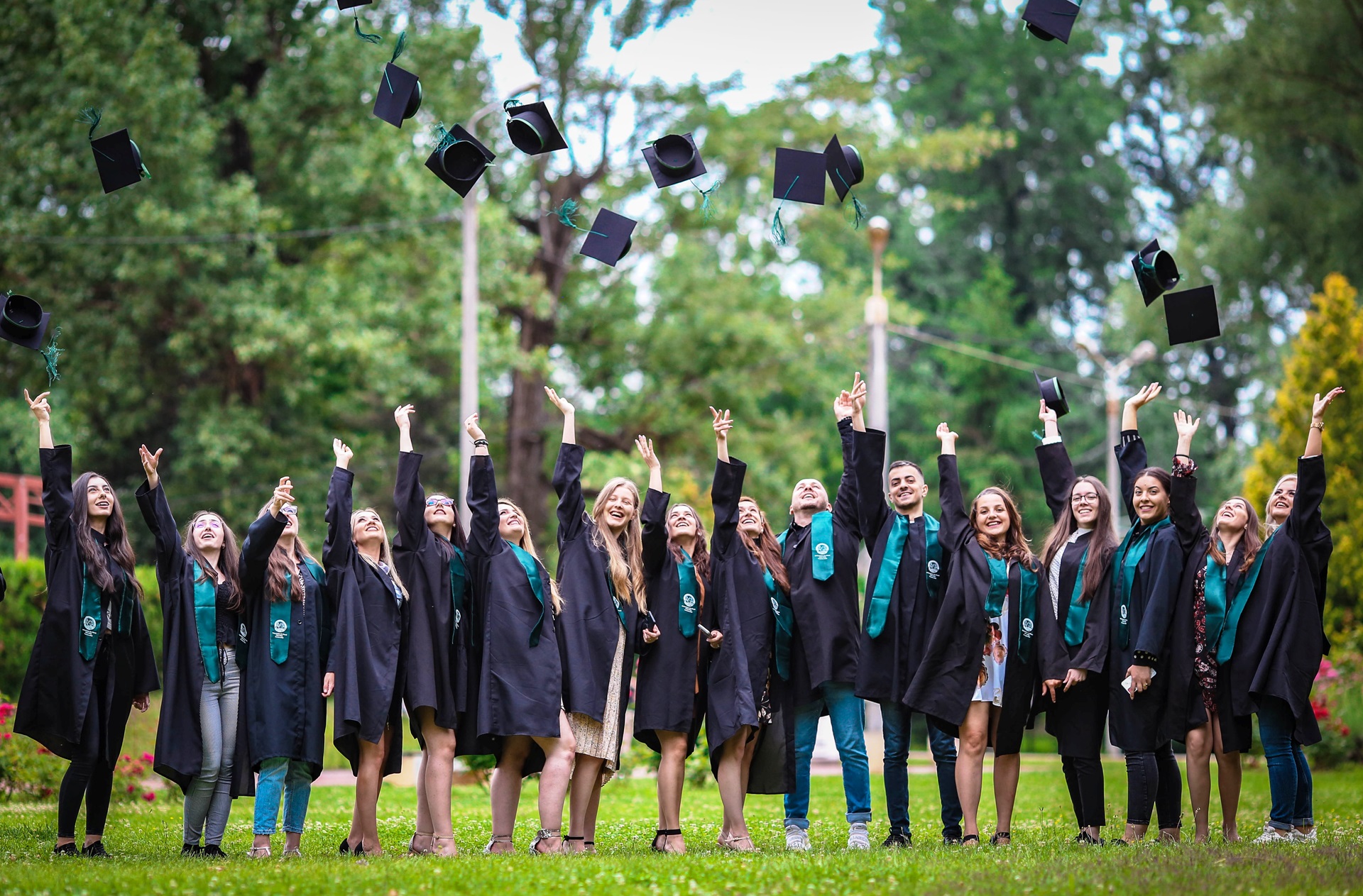 ROBE FESTIVITATE ABSOLVIRE I IN TOATA TARA I preturi foarte bune